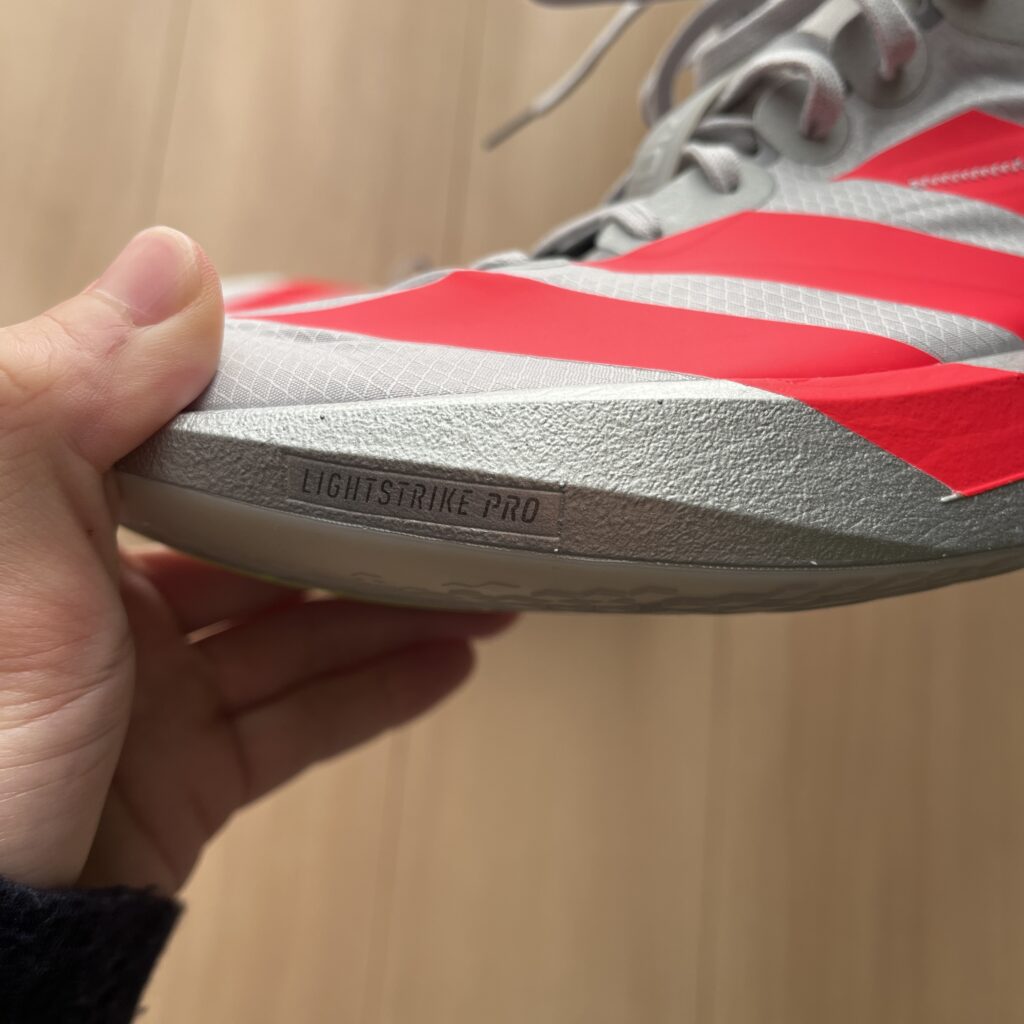 アディダス アディゼロジャパン9 レビュー 接地感に優れたスピードトレーニングシューズ！